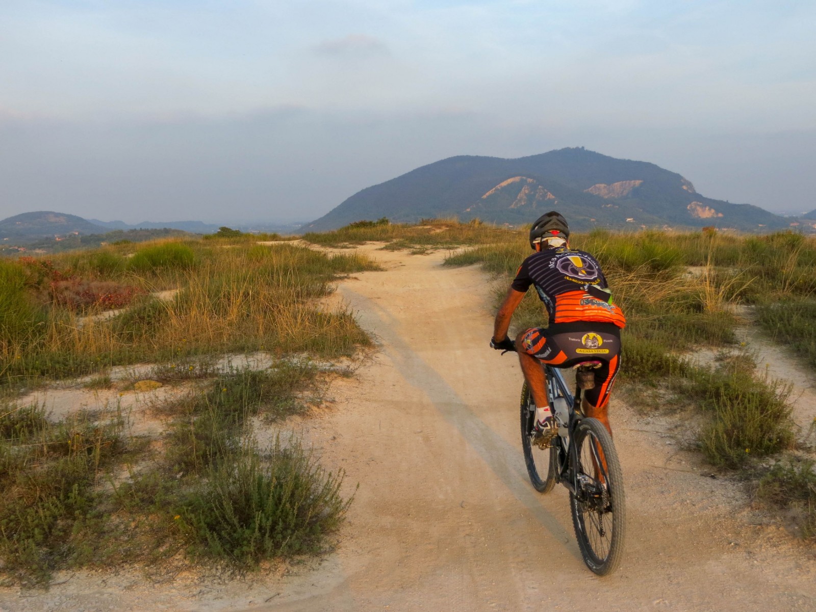 Sentieri Estensi - nest.bike Percorsi e Itinerari in MTB e gravel