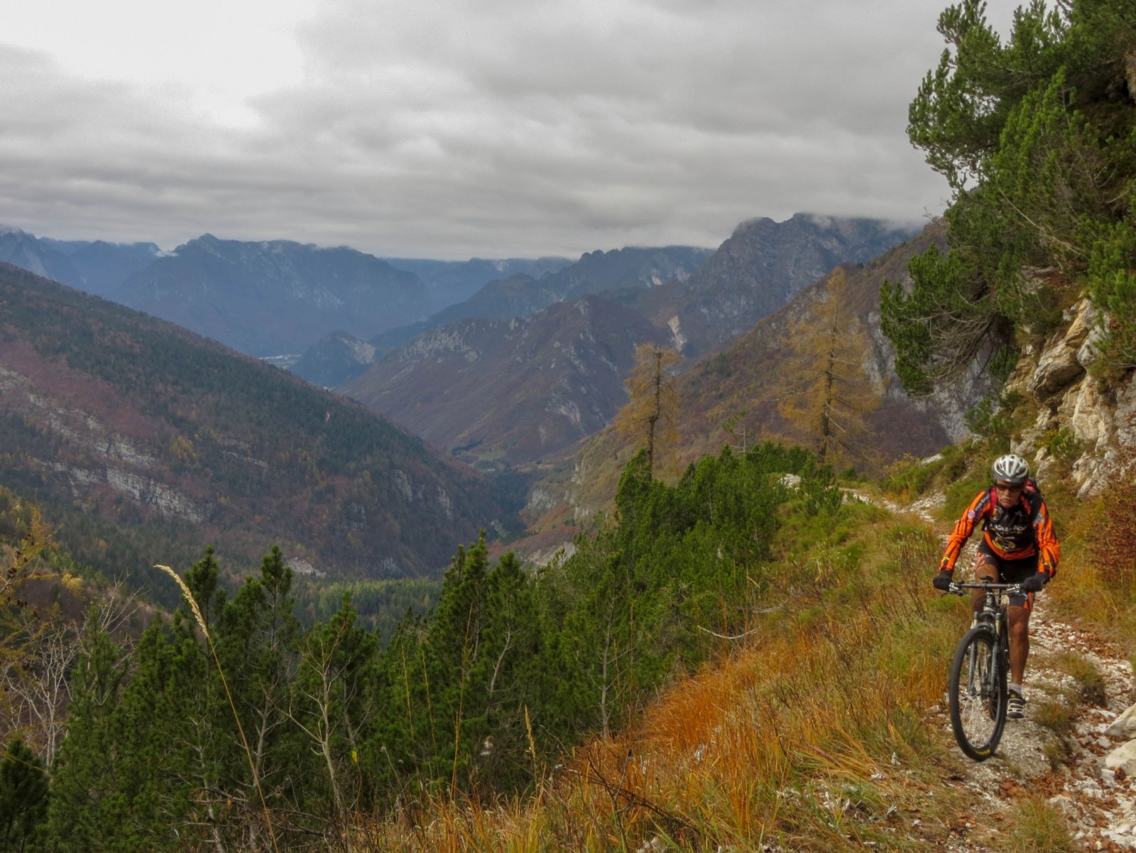 Forcella Clautana - Strada degli Alpini - nest.bike Percorsi e Itinerari in MTB e gravel
