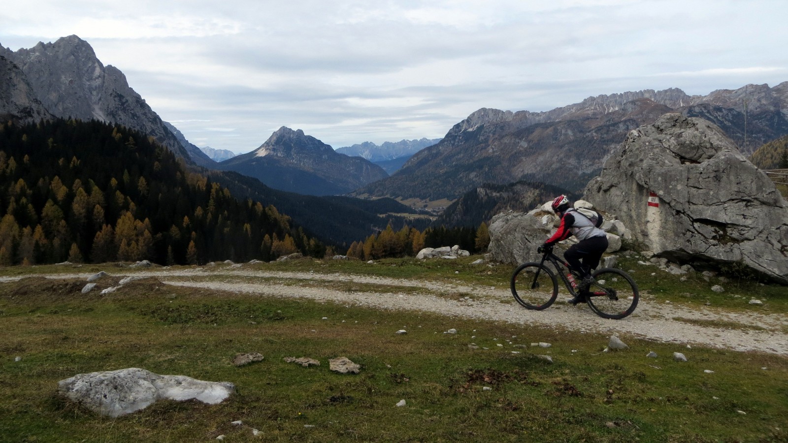 Sella di Tuglia - Val Degano - nest.bike Percorsi e Itinerari in MTB e ...