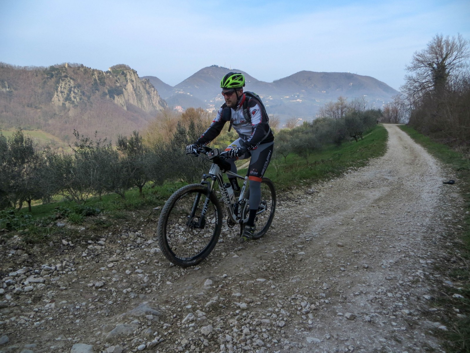 Alta Via dei Colli Euganei - nest.bike Percorsi e Itinerari in MTB e gravel
